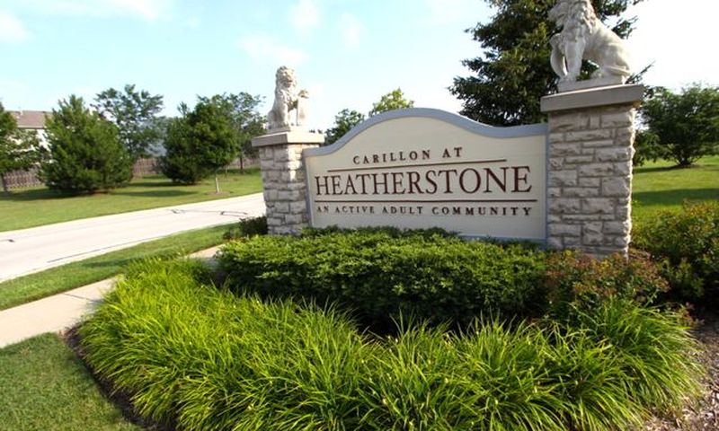 Carillon at Heatherstone - Beach Park, IL
